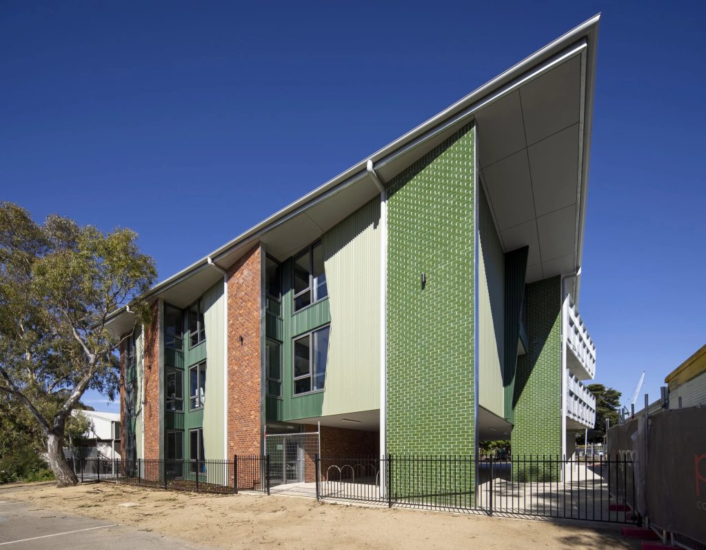 Alphington Primary School - Form Brick | Brick Inlay Facade Solutions